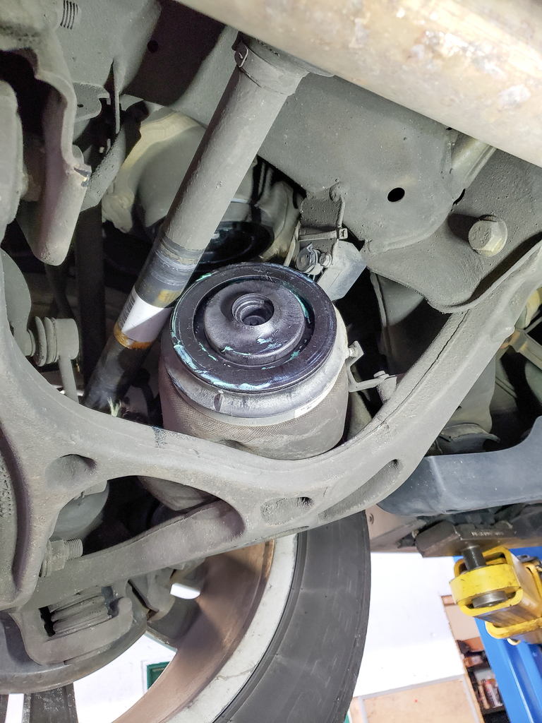 2011 Mercedes GL350 Air Suspension Repairs- Pawlik Automotive Repair ...